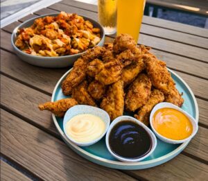 Dining | The Doylo